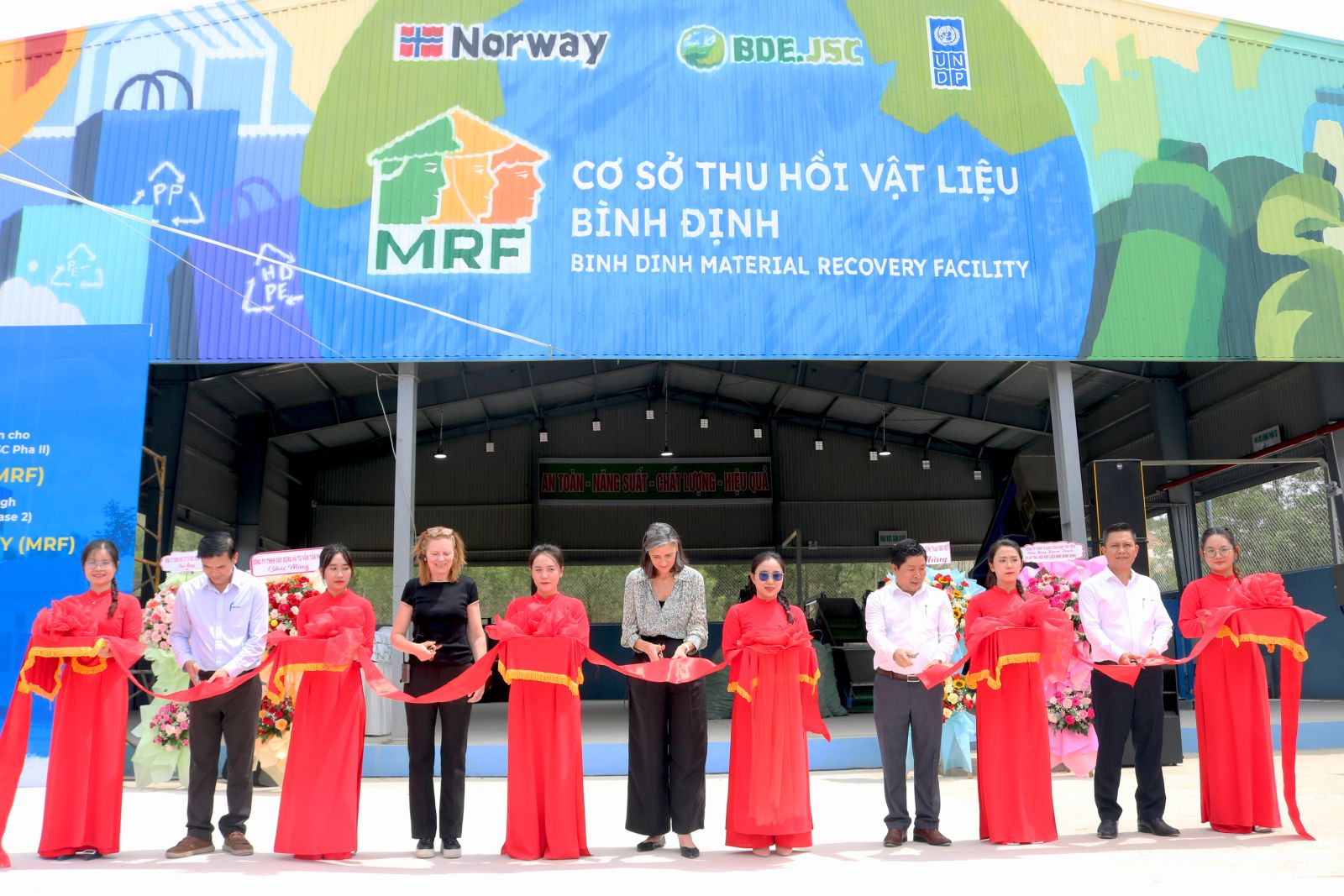 Collaboration to Promote Waste Sorting in ASEAN Clean Tourist City